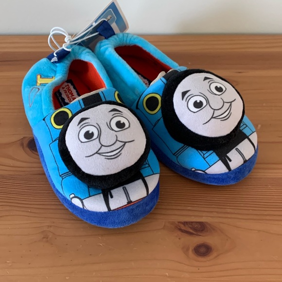 Black & White, Inc. | Shoes | Thomas The Tank Engine Toddler Slippers ...